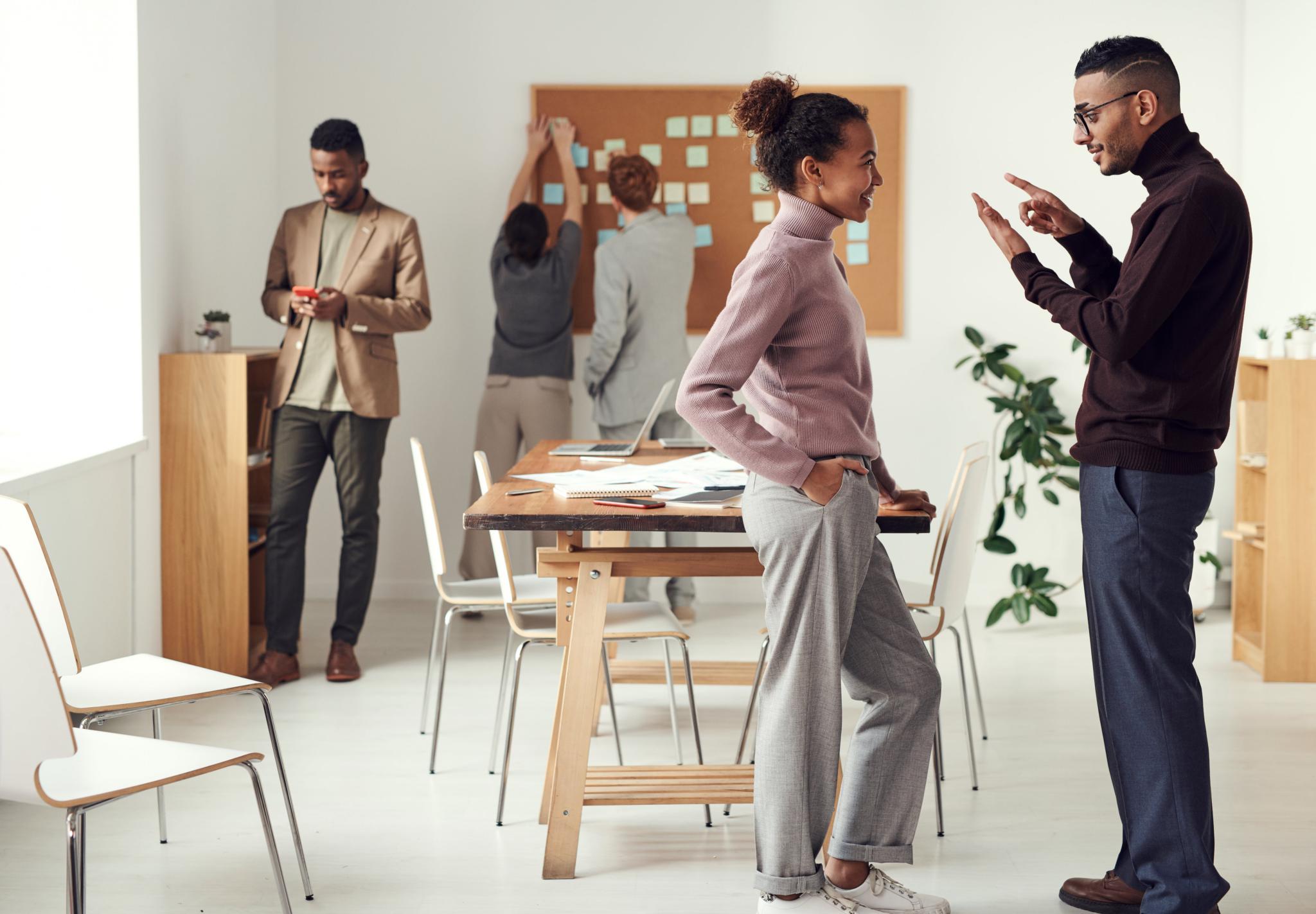 Independent Contractors and Employees: Navigating Definitions - Suna